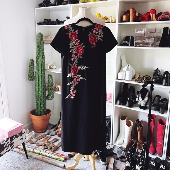Zara | Dresses | Zara Roses Dress | Poshmark